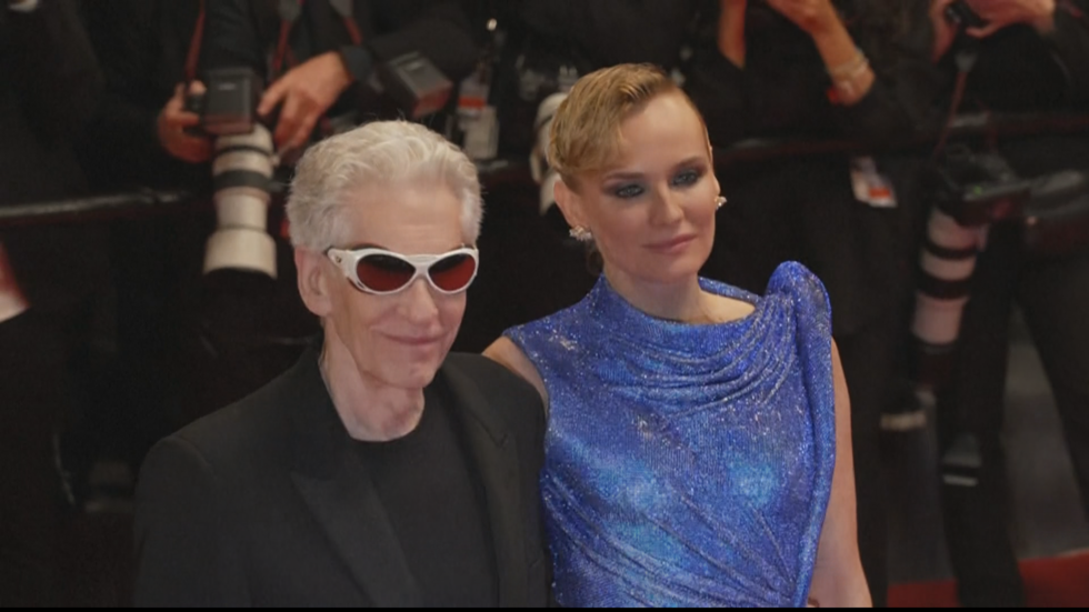 Cannes chronicles: David Cronenberg presents 'The Shrouds', inspired by death of his wife - arts24